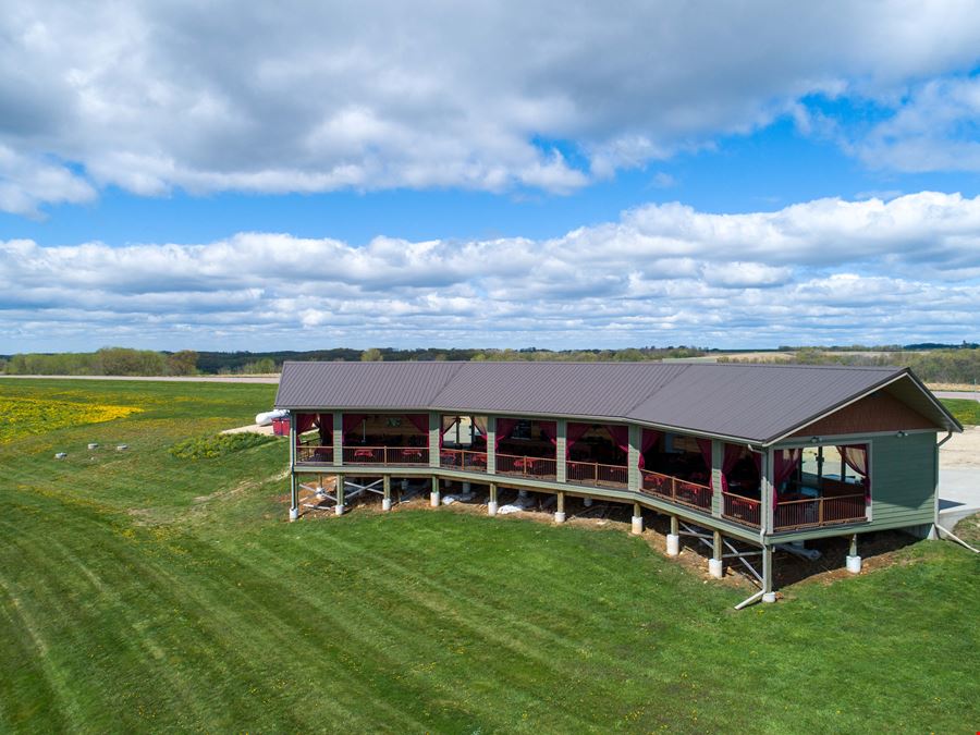 Vino Over the Valley Restaurant/Wedding Venue/Event Center - S2430 ...