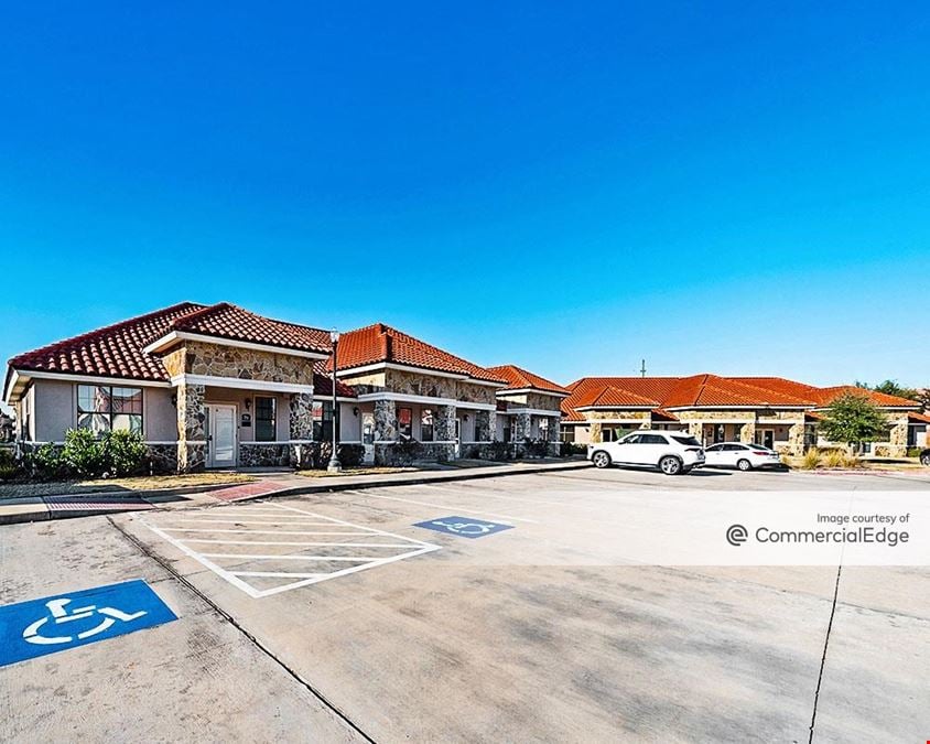 Offices at Riverstone - 4602 Riverstone Blvd, Missouri City, TX