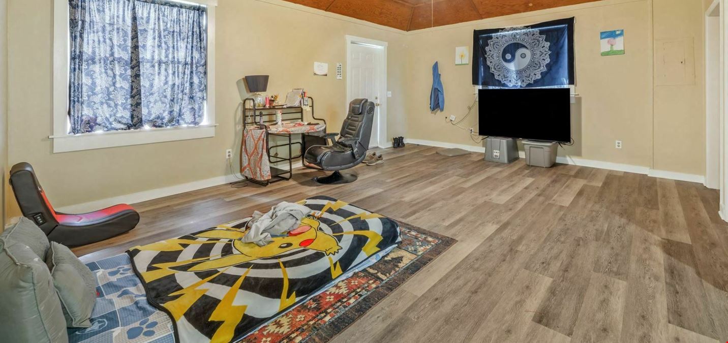 DND Apartments | 5608 Hwy 48 N, Dickson, TN | 5 Units - 5608 - 5616 ...